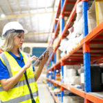 Sobrestock: cómo gestionar y evitar el exceso de stock - Grupo La Nave